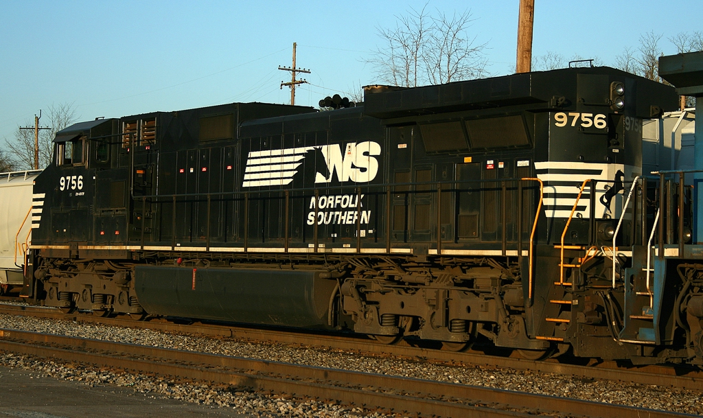 NS 9756